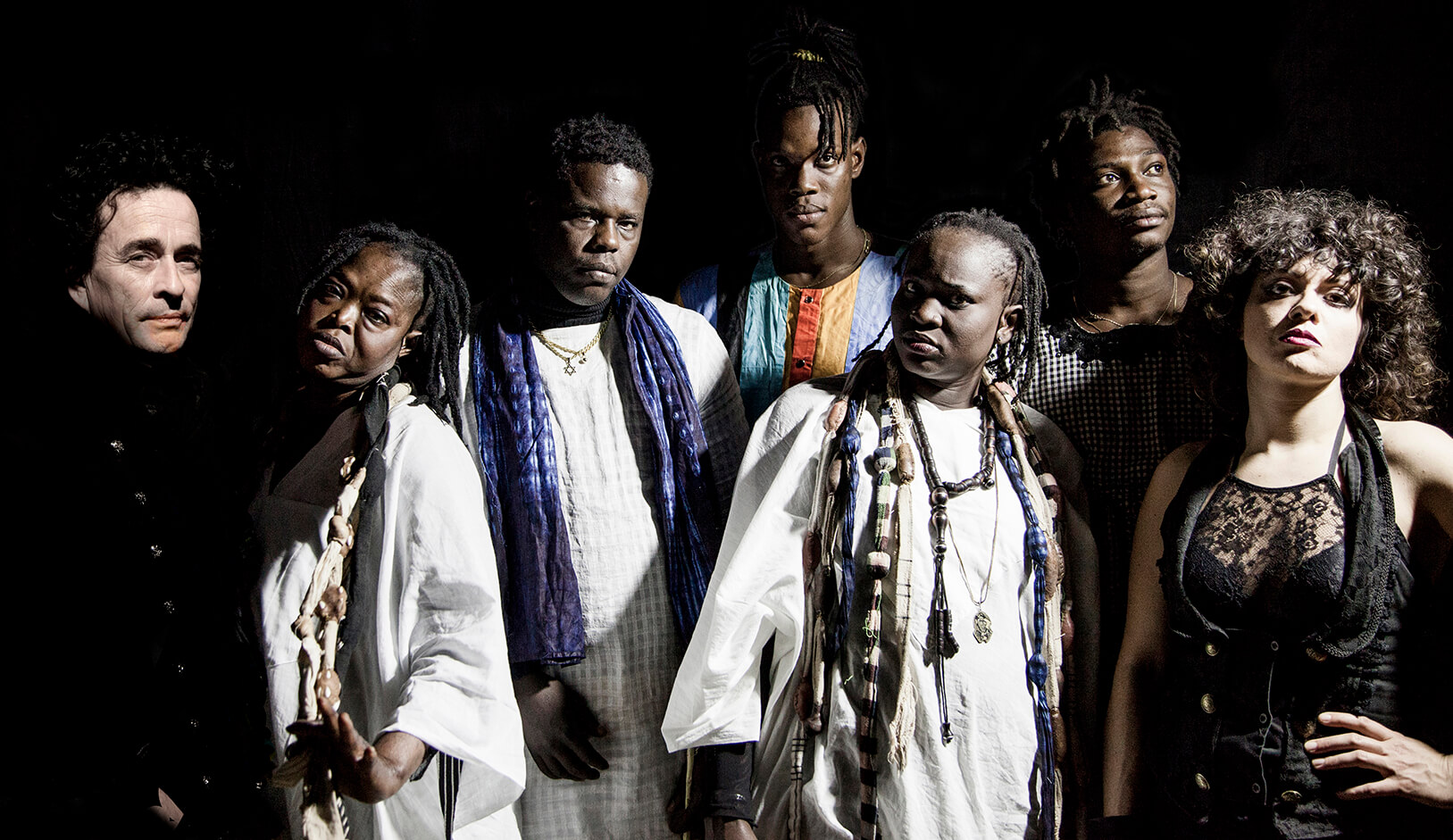 Ndox Electrique: Krvelačné hudební násilí konající dobro - kulturní ...